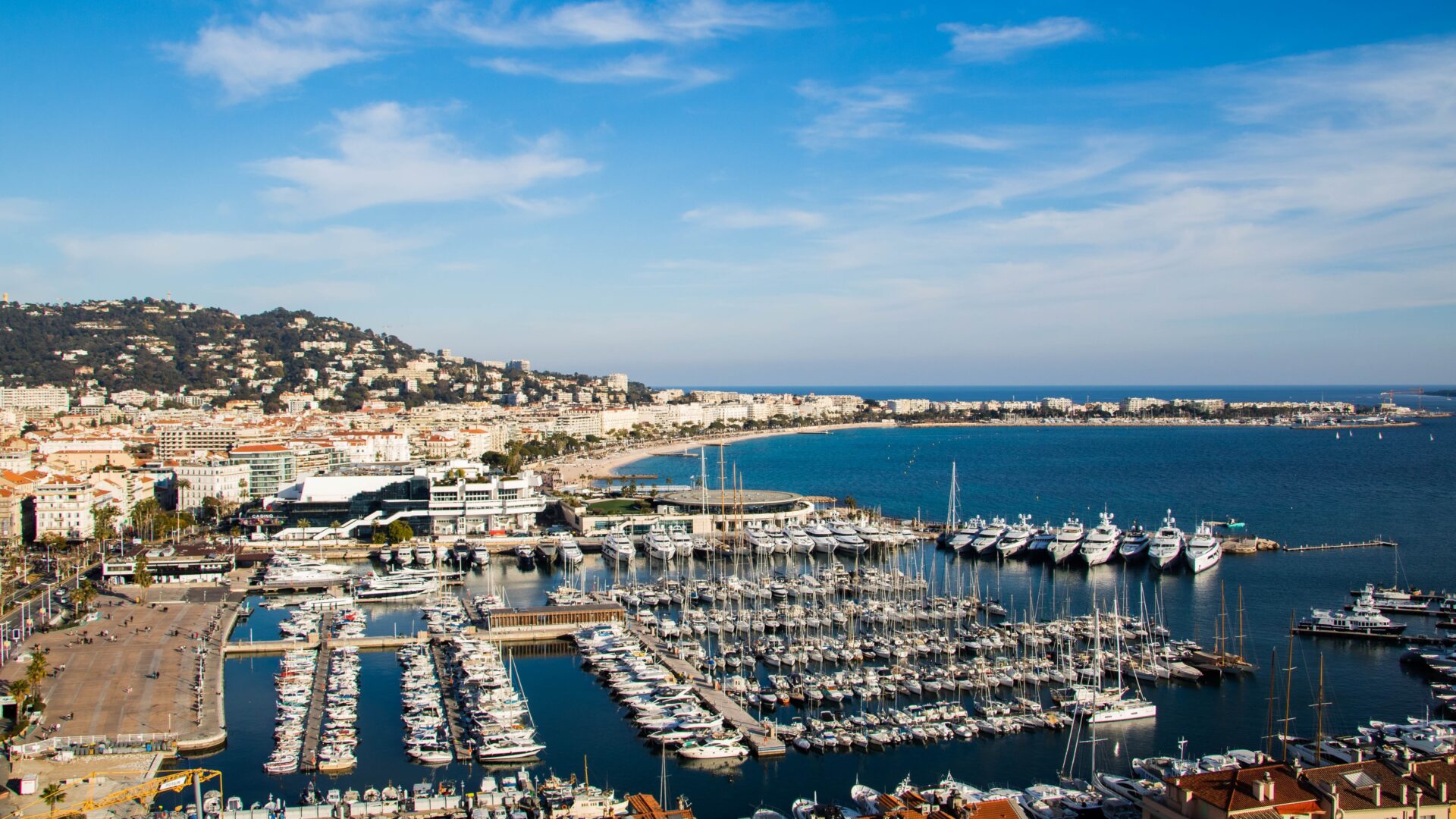 Port Cannes - Old Port Yacht Services | Cannes - Old Port Yacht Agency ...